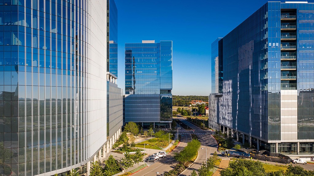 Domain 10, 11, & 12 Office Buildings | Gensler