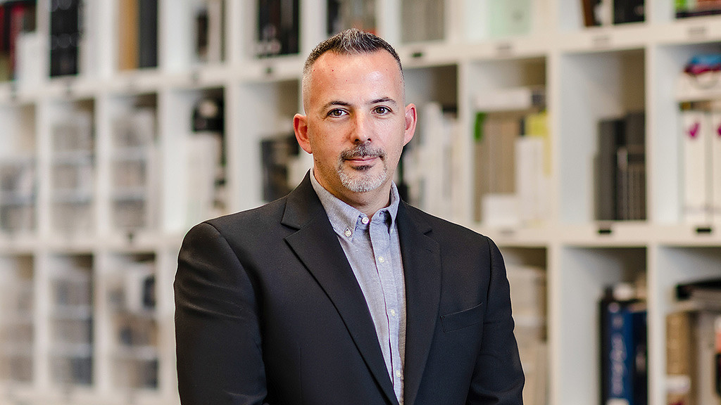 Steven Velegrinis | People | Gensler