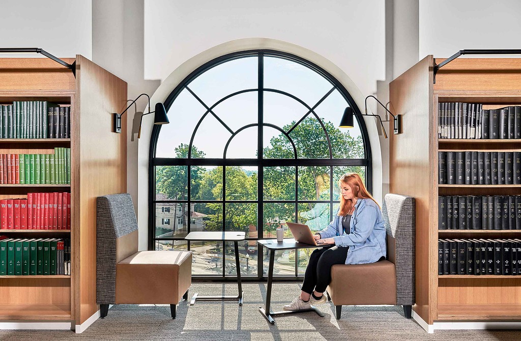 Western Kentucky University Commons at Helm Library | Gensler