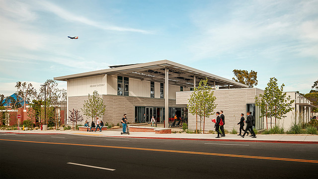CSULB Parkside North Residence Hall and Housing Administration Building ...