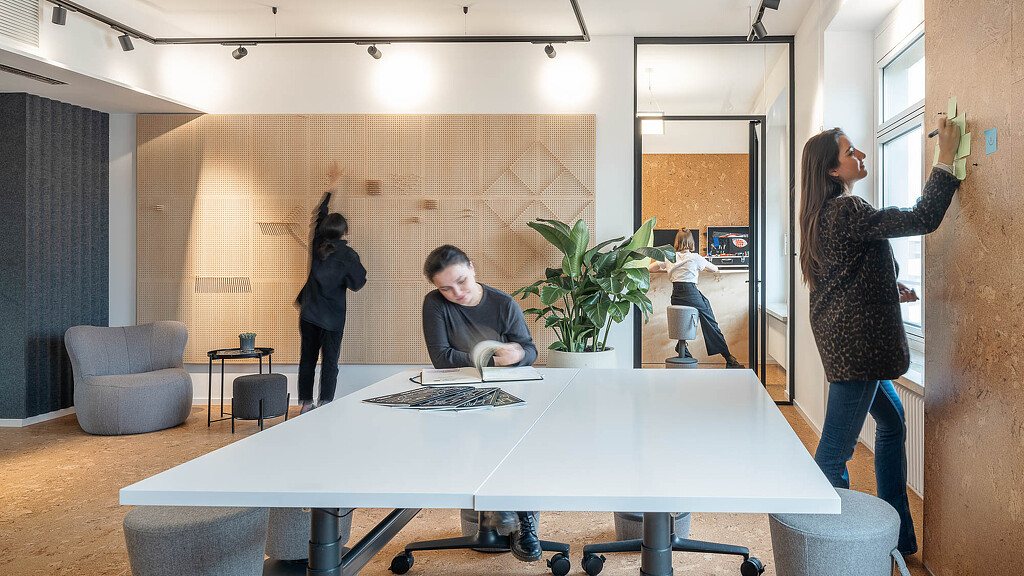 Celonis | Projects | Gensler