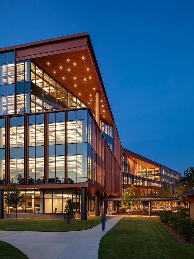 Bandwidth Global Headquarters | Projects | Gensler