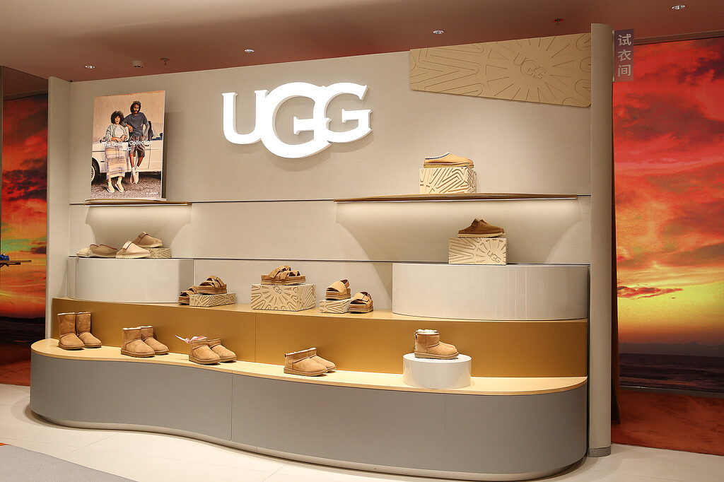 UGG Xintiandi Flagship Store | Projects | Gensler