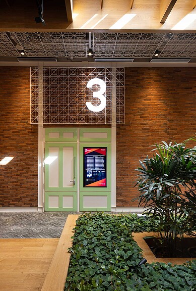 Shaw Plaza Balestier | Projects | Gensler