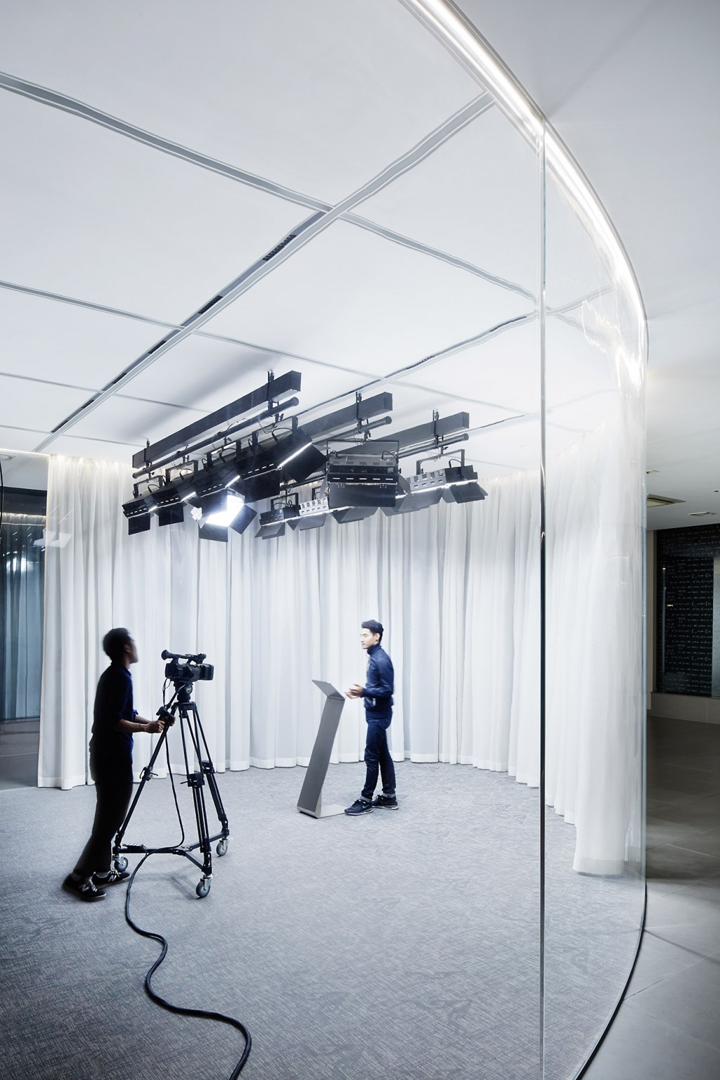 Hyundai Capital Open Studio | Projects | Gensler