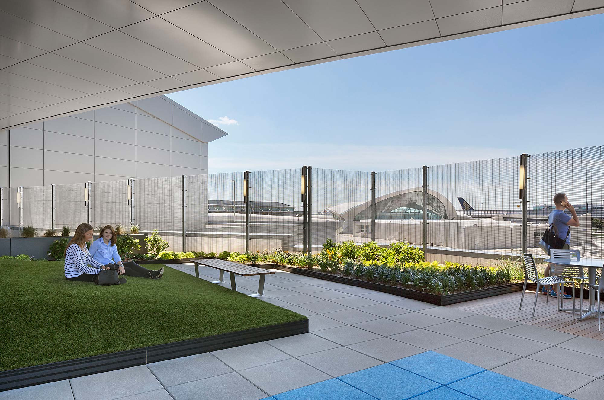 JetBlue, JFK Terminal 5 | Projects | Gensler