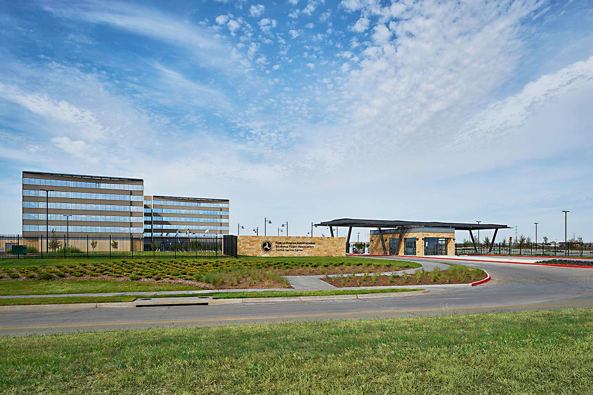 Federal Aviation Administration Southwest Regional Headquarters | Gensler