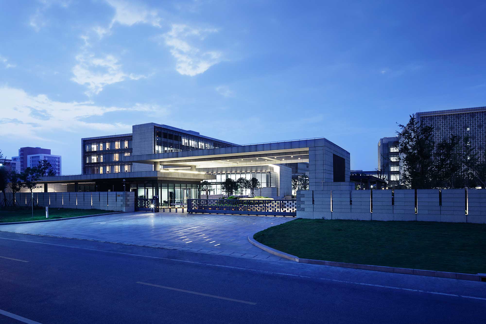 Financial Services (Banking) Company | Projects | Gensler