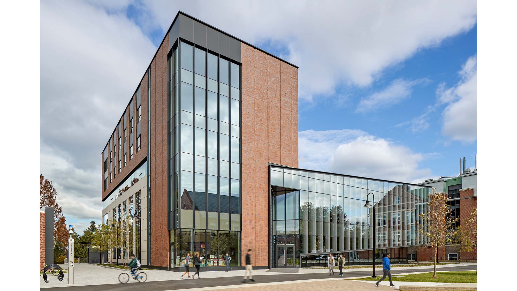 WPI Innovation Studio and Messenger Residence Hall | Gensler
