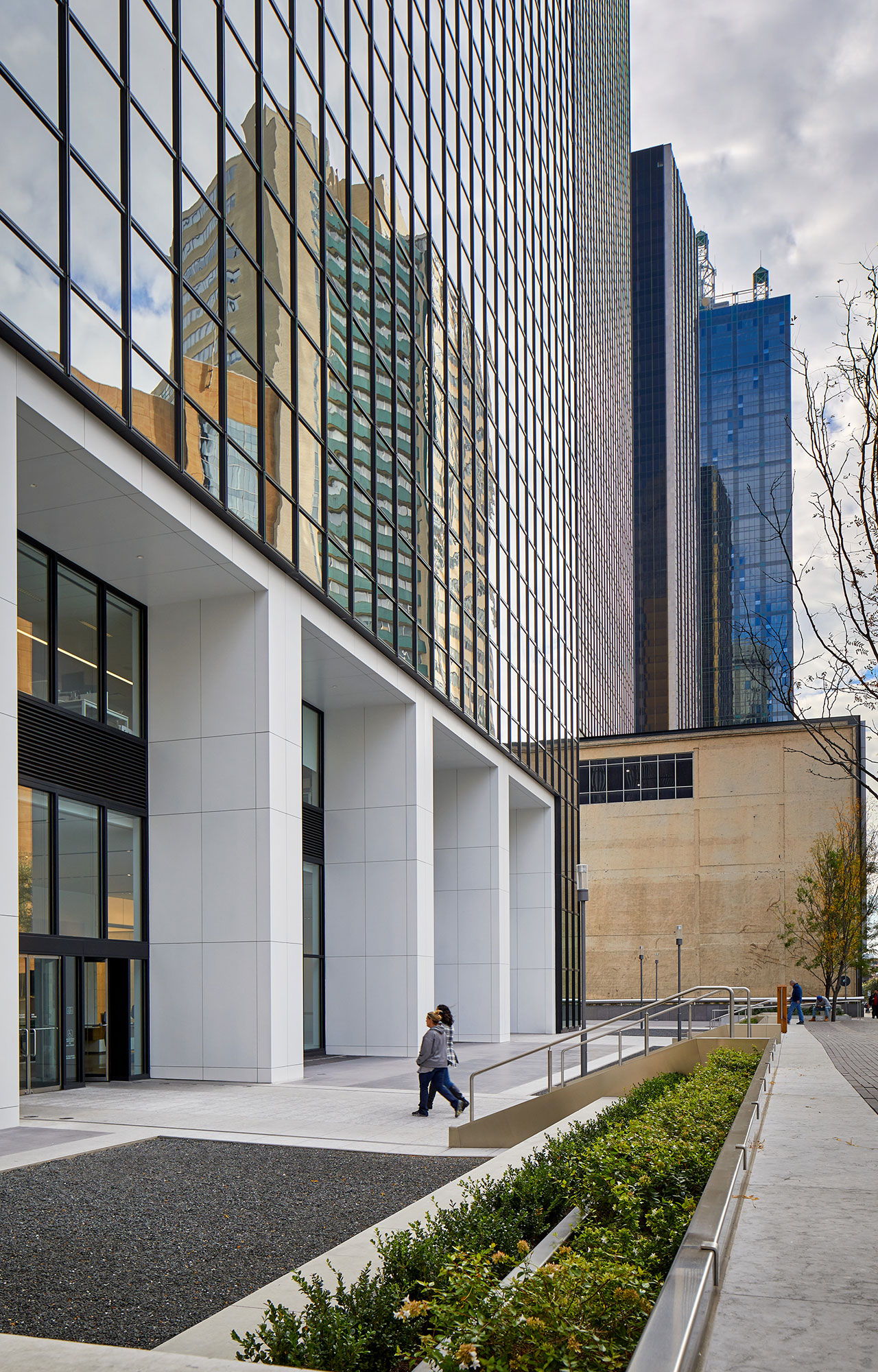 Thanksgiving Tower Repositioning | Projects | Gensler