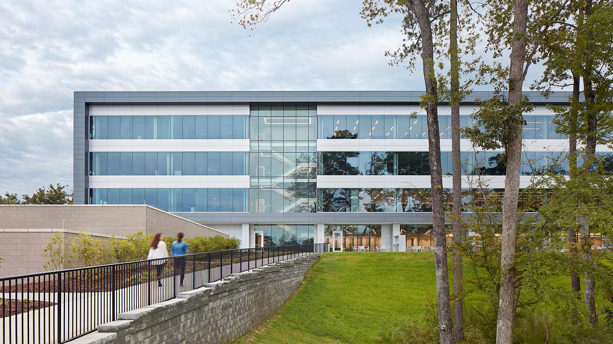 Confidential Financial Client | Projects | Gensler