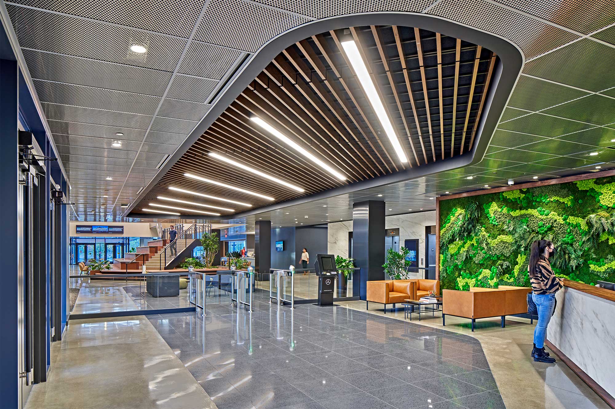 Mercedes-Benz Financial Services Headquarters | Gensler