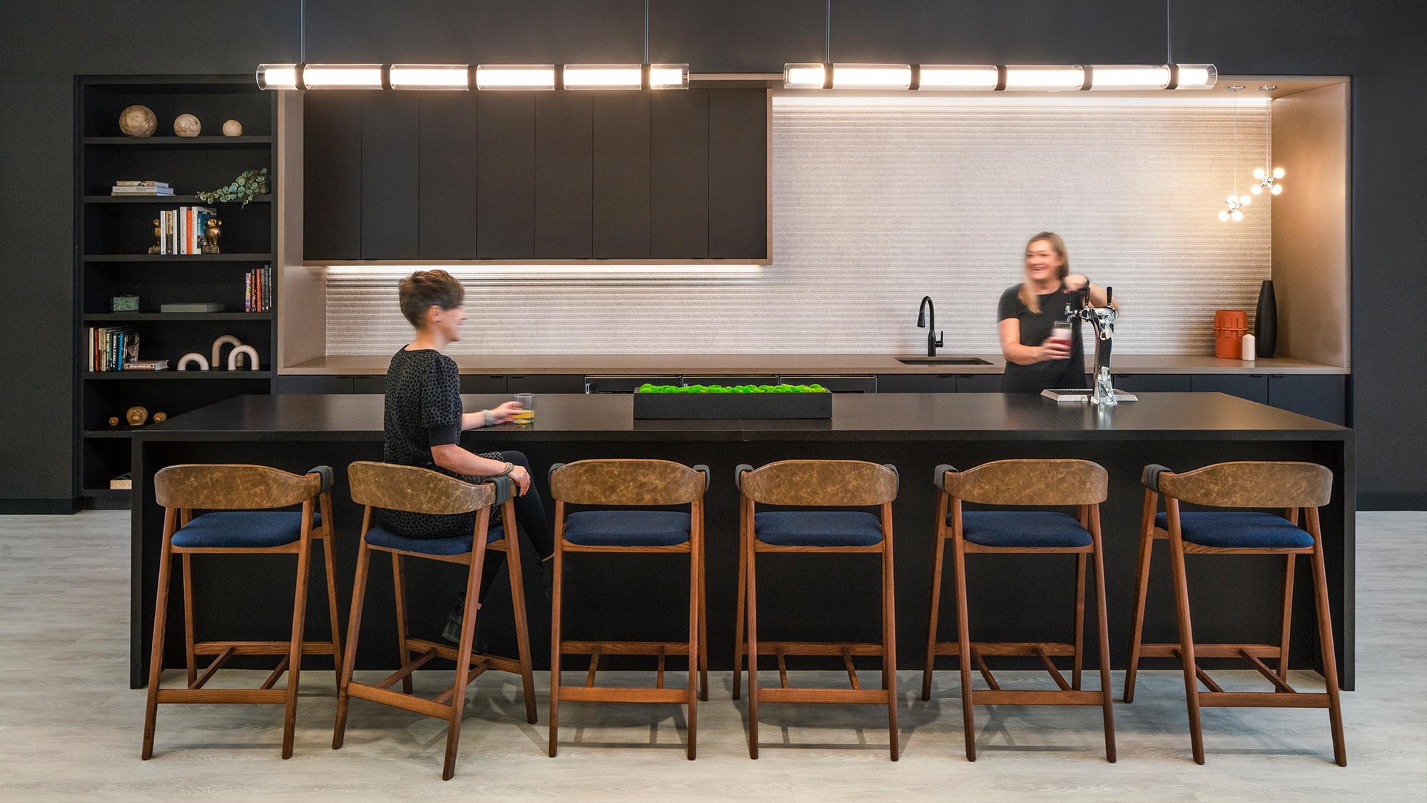 Tabor Center Amenity Suite | Projects | Gensler