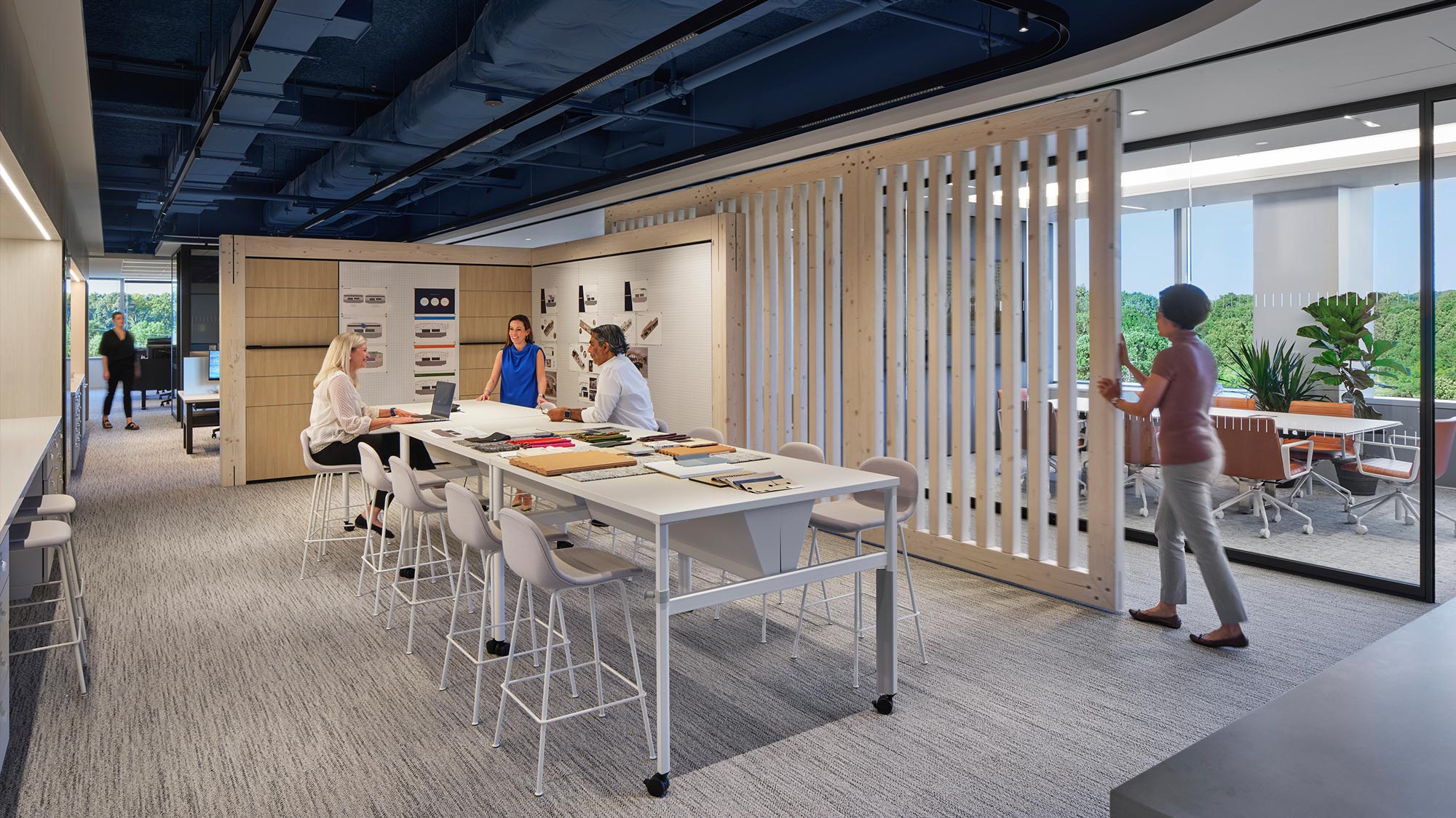 Bialek Office / Showroom | Projects | Gensler