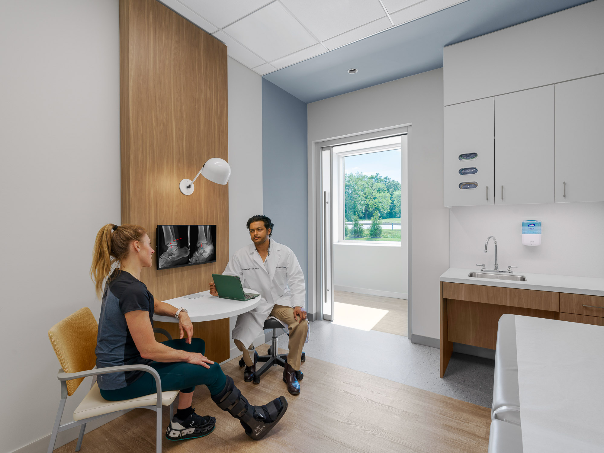 Montefiore Einstein Comprehensive Orthopedic & Spine Center (MECOSC ...